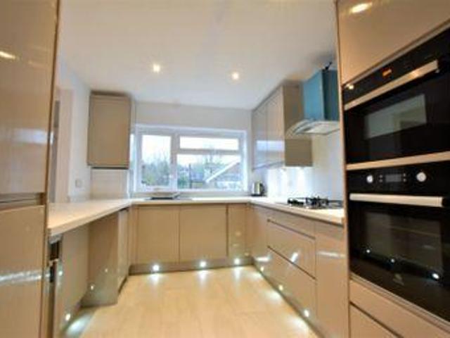 1 Bedrooms Flat for rent in Doveton Road, South Croydon CR2