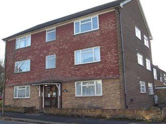 1 Bedrooms Flat for rent in Doveton Road, South Croydon CR2
