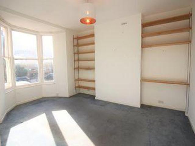 1 Bedrooms Flat for rent in Downs Park Road, Dalston E8