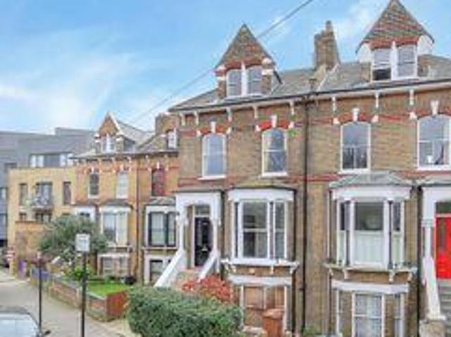 1 Bedrooms Flat for rent in Downs Park Road, Hackney E8