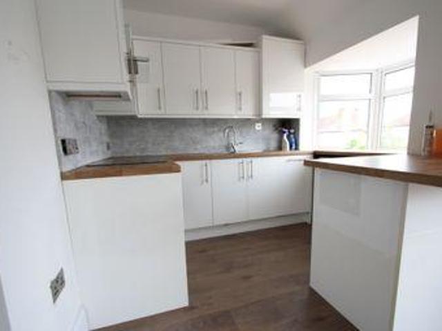 1 Bedrooms Flat for rent in Davidson Rd, Croydon CR0