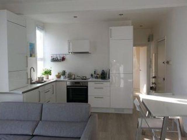 1 Bedrooms Flat for rent in Dawes Road, Fulham, London SW6
