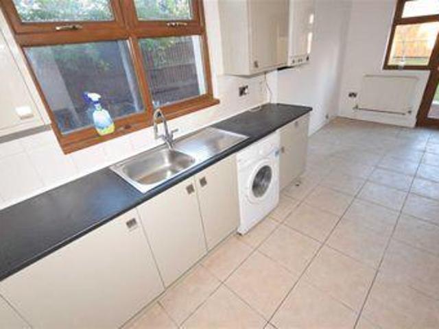 1 Bedrooms Flat for rent in Daws Lane, Mill Hill, London NW7