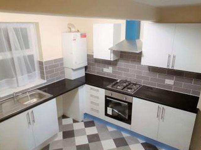 1 Bedrooms Flat for rent in Dalkeith Road, Ilford IG1