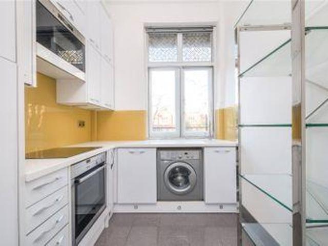 1 Bedrooms Flat for rent in Daphne Court, 56 Fitzjohns Avenue, Hampstead, London NW3