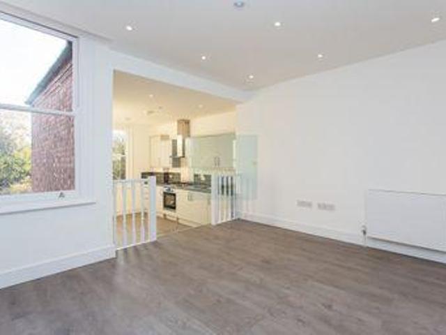 1 Bedrooms Flat for rent in Dartmouth Road, Mapesbury, London NW2