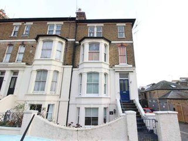 1 Bedrooms Flat for rent in Devereux Road, Southend On Sea SS1