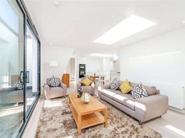 1 Bedrooms Flat for rent in Devonshire Street, London W1G