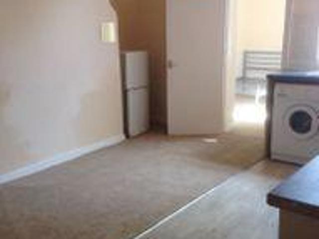 1 Bedrooms Flat for rent in Dickenson Road, Manchester M13
