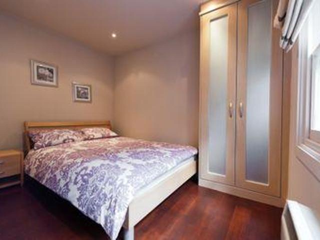 1 Bedrooms Flat for rent in Drayton Gardens, Chelsea SW10