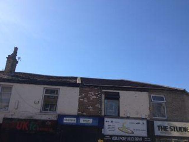 1 Bedrooms Flat for rent in Duckworth Lane, Bradford 9, West Yorkshire BD9