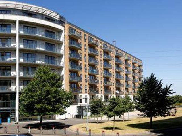 1 Bedrooms Flat for rent in Durnsford Road, London SW19