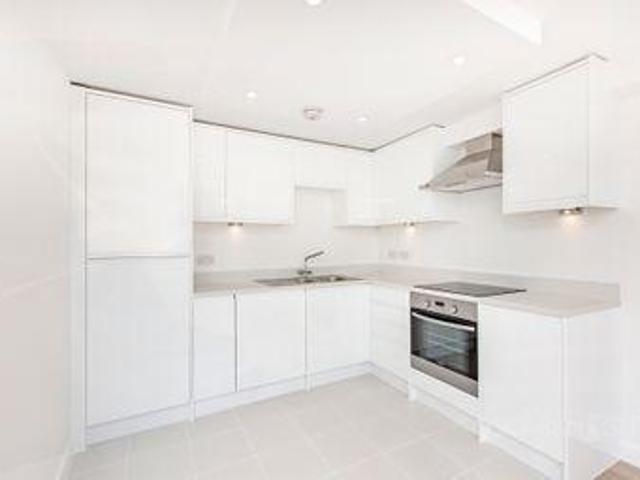 1 Bedrooms Flat for rent in Durnsford Road, Wimbledon SW19