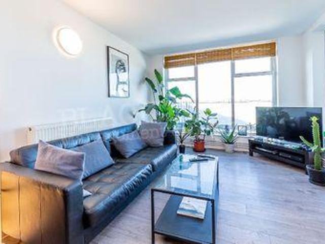 1 Bedrooms Flat for rent in E8