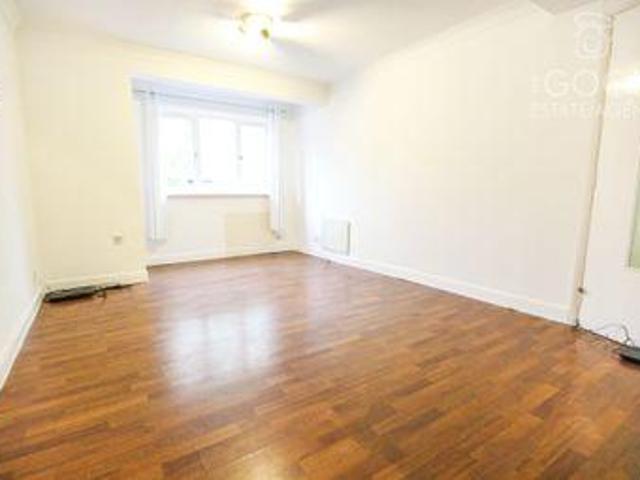 1 Bedrooms Flat for rent in Emerald Close, London E16