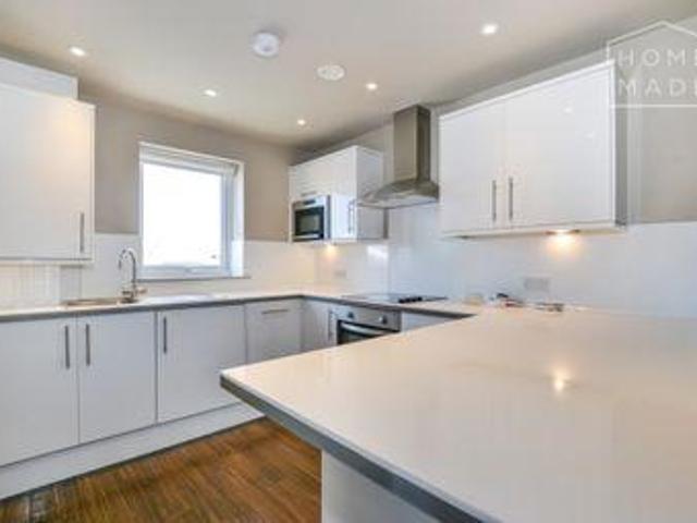 1 Bedrooms Flat for rent in Emerald House, New Malden KT3