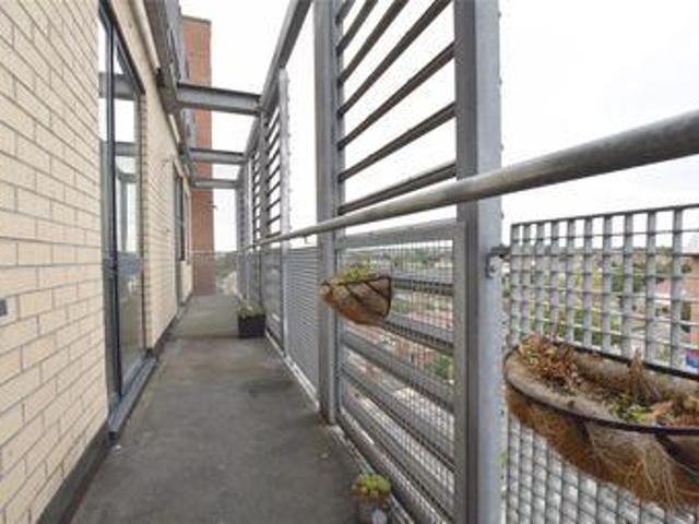 1 Bedrooms Flat for rent in Emma House, Market Link, Romford RM1
