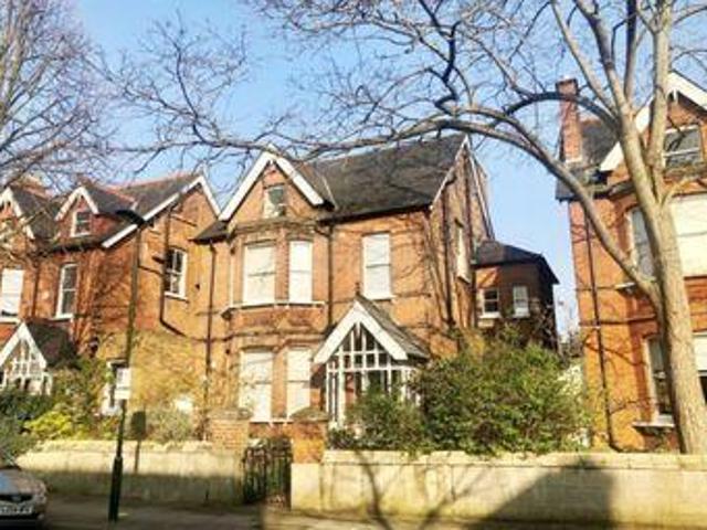 1 Bedrooms Flat for rent in Ennerdale Road, Kew, Richmond, Surrey TW9