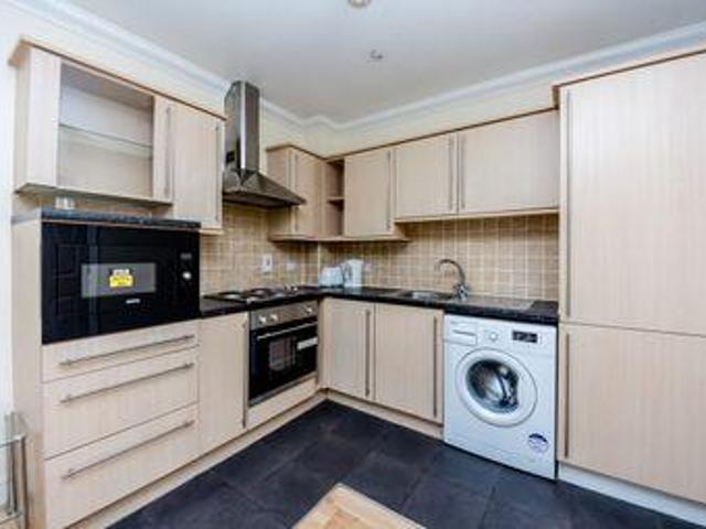 1 Bedrooms Flat for rent in Earls Court Road, Kensington SW5
