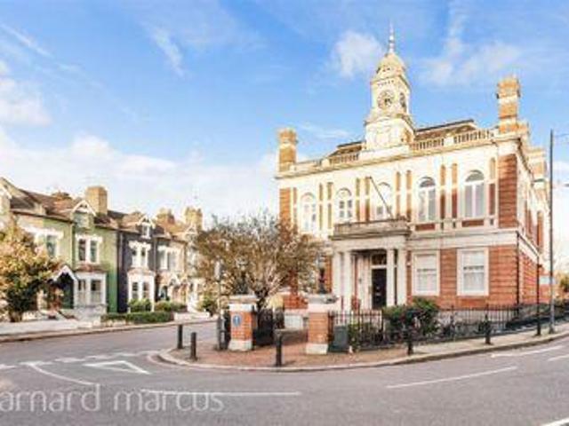 1 Bedrooms Flat for rent in East Hill, London SW18