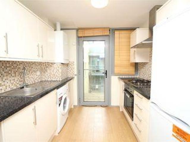 1 Bedrooms Flat for rent in East Street, Barking, Essex IG11