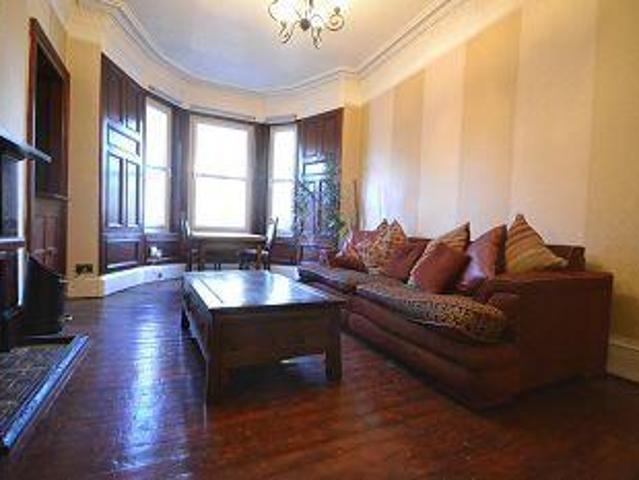 1 Bedrooms Flat for rent in Easter Road, Edinburgh, Available: Now EH7