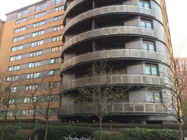 1 Bedrooms Flat for rent in Ebbett Court, Victoria Road, North Acton W3