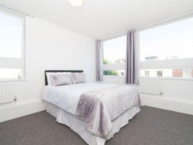 1 Bedrooms Flat for rent in Edgware Road, Marylebone, Central London W1H