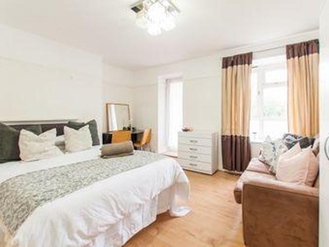 1 Bedrooms Flat for rent in Edgware Road, Paddington, Central London NW8