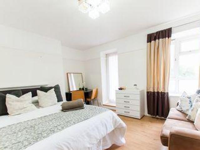 1 Bedrooms Flat for rent in Edgware Road, Paddington, Central London. NW8