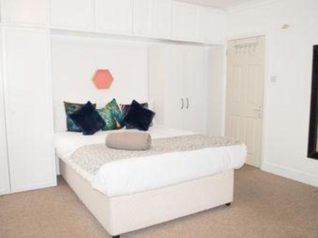 1 Bedrooms Flat for rent in Edgware Road, Paddington, Central London NW1