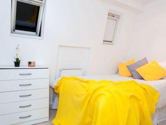 1 Bedrooms Flat for rent in Edgware Road, Paddington, Central London W2