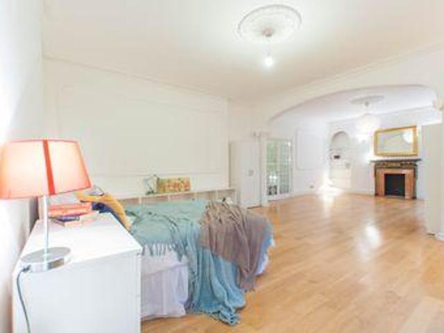 1 Bedrooms Flat for rent in Edgware Road, Paddington, Central London W9