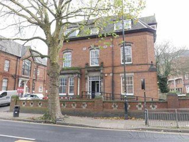 1 Bedrooms Flat for rent in Ednam Road, Dudley DY1