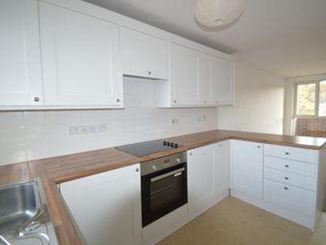 1 Bedrooms Flat for rent in Eglinton Road, Plumstead, London SE18