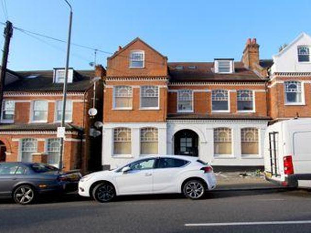 1 Bedrooms Flat for rent in Elmbourne Road, London SW17