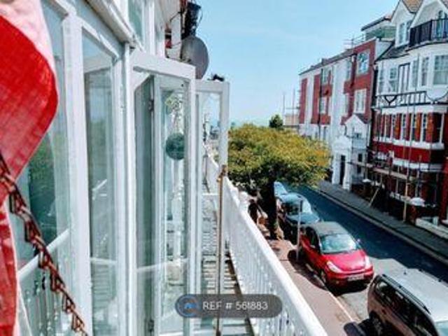 1 Bedrooms Flat for rent in Elms Avenue, Eastbourne BN21
