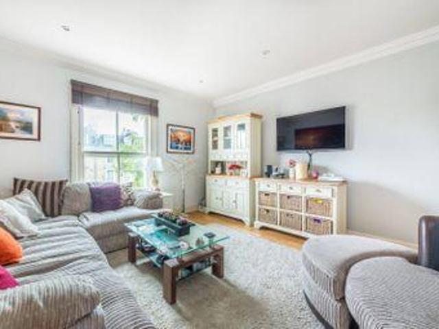 1 Bedrooms Flat for rent in Elsham Road, Holland Park, London W14