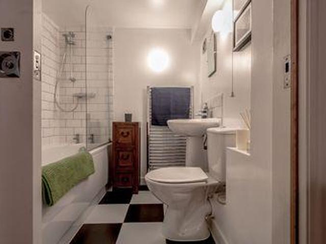 1 Bedrooms Flat for rent in Erlanger Road, London SE14