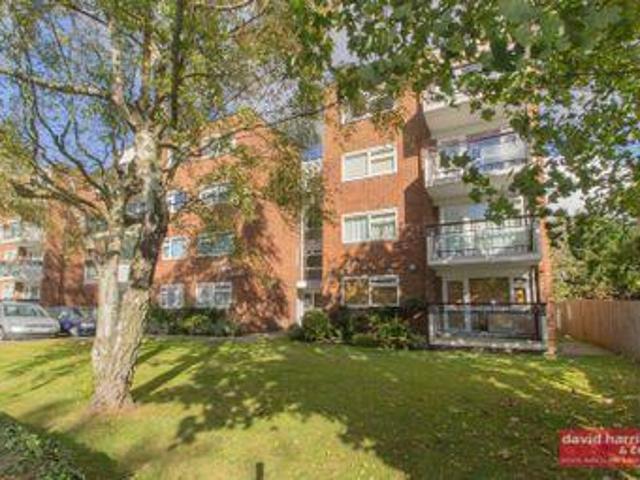 1 Bedrooms Flat for rent in Etchingham Park Road, London N3