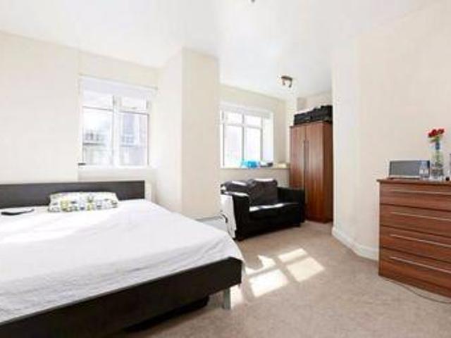 1 Bedrooms Flat for rent in Euston Road, London NW1