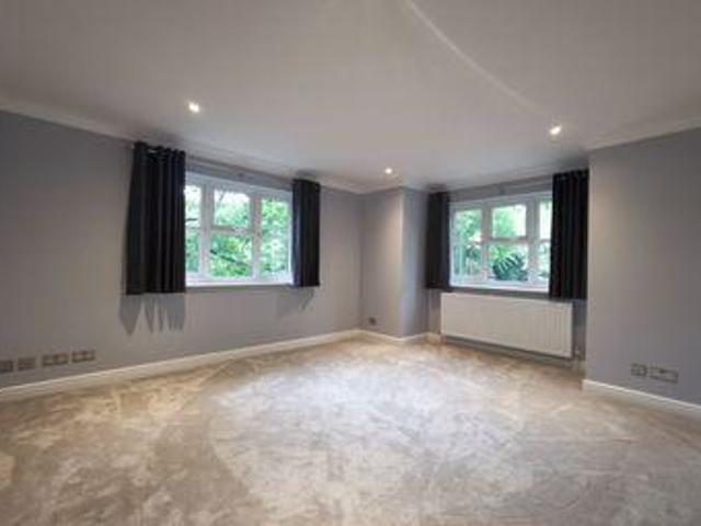 1 Bedrooms Flat for rent in Eversleigh Road, New Barnet, Barnet EN5