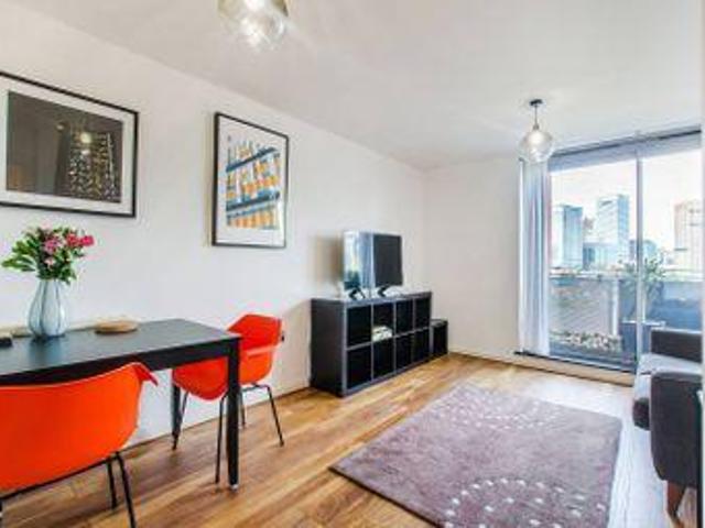 1 Bedrooms Flat for rent in Explorers Court, Docklands E14