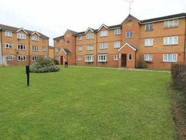 1 Bedrooms Flat for rent in Express Drive, Goodmayes IG3