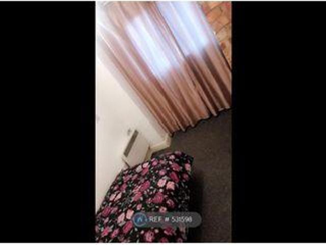 1 Bedrooms Flat for rent in Express Drive, Ilford IG3