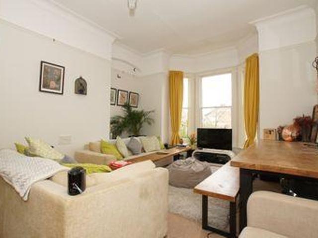 1 Bedrooms Flat for rent in Fontenoy Road, Balham SW12