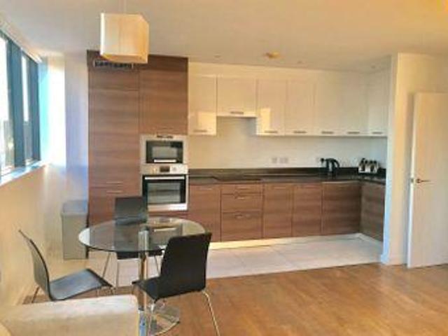1 Bedrooms Flat for rent in Forge Square, Isle Of Dogs, London E14