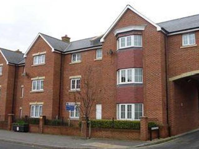 1 Bedrooms Flat for rent in Foster Court, Highbridge, Highbridge TA9