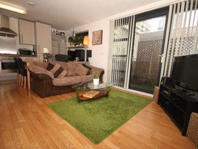 1 Bedrooms Flat for rent in Fawe Street, London E14