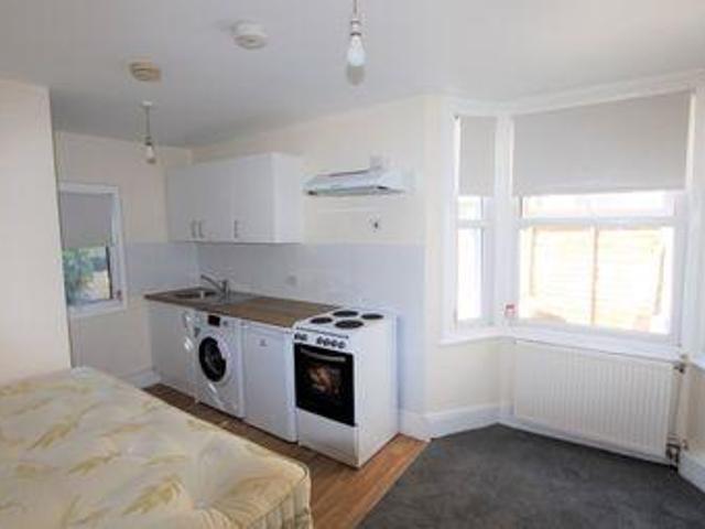 1 Bedrooms Flat for rent in Fairbridge Road, London N19